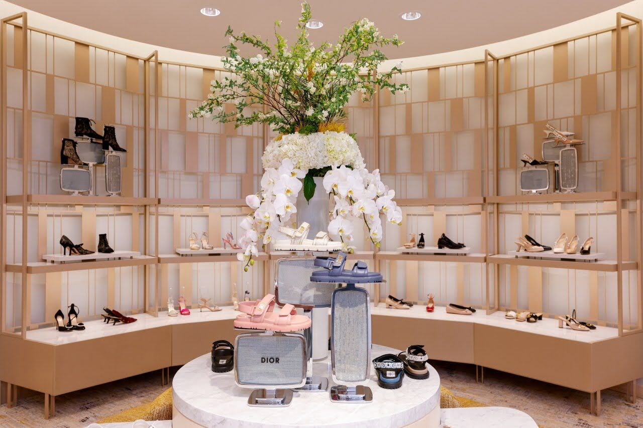 5 Golden Rules Of Visual Merchandising, According To Experts