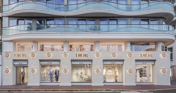 5 Golden Rules Of Visual Merchandising, According To Experts