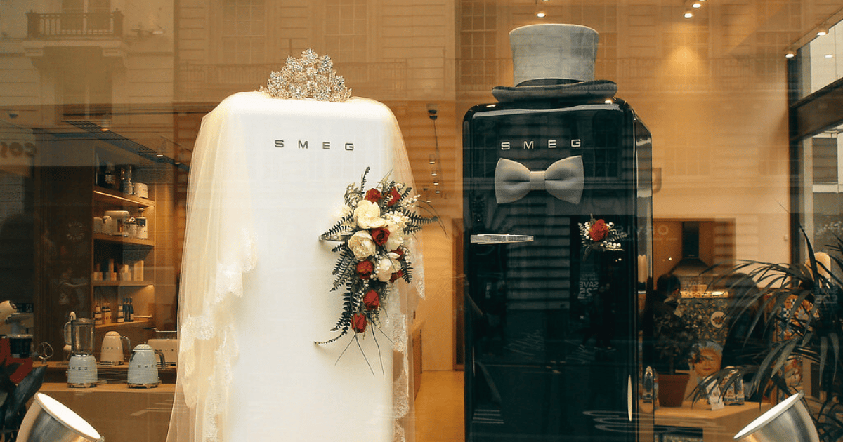 From Smeg to Melissa & Doug... Visual Merchandising isn't just for ...