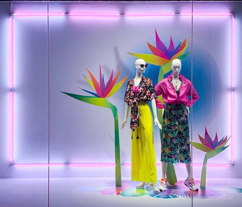 Visual Merchandisers: The Essential Worker for Brick and Mortar Retail ...